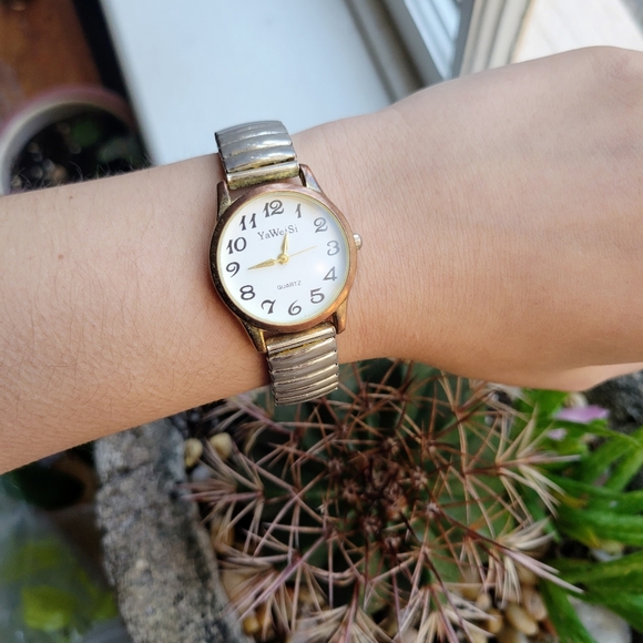 Accessories | Vintage Qq Quartz Watch | Poshmark
